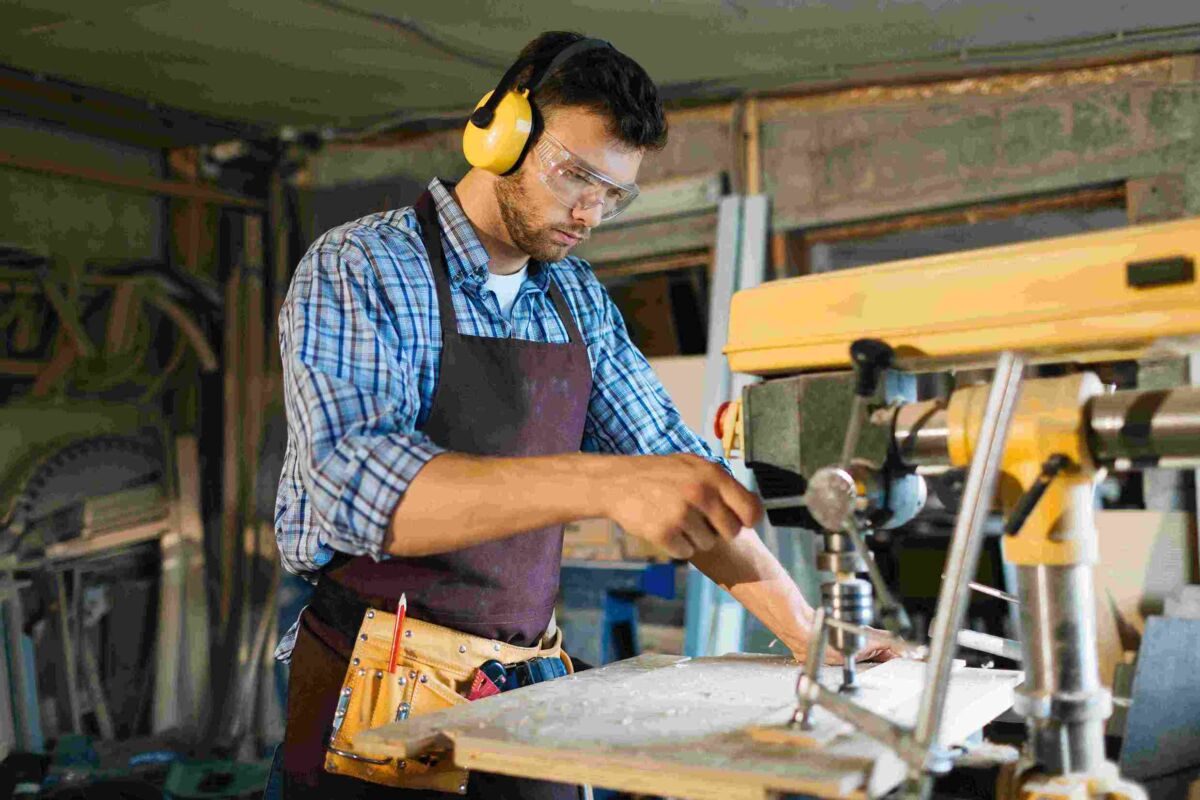 How to migrate as a skilled worker in Australia | Aives Australia